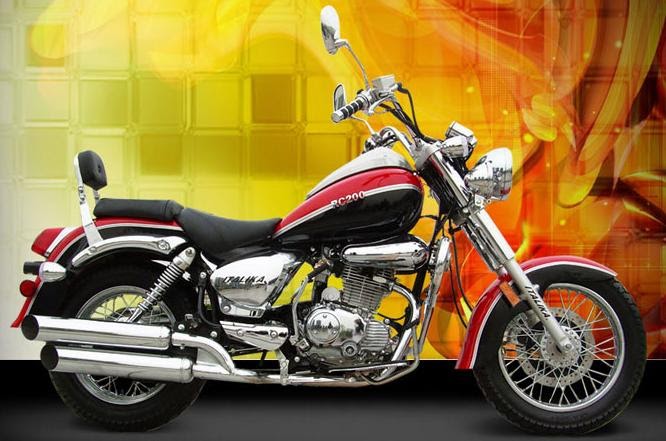 En Dos Ruedas: Italika RC 200 - ¿Una Chopper?