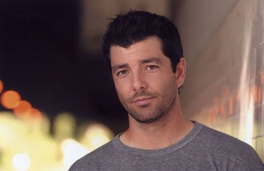 Anne Hathaway Catwoman: Alex Quijano On GREY'S ANATOMY!!!