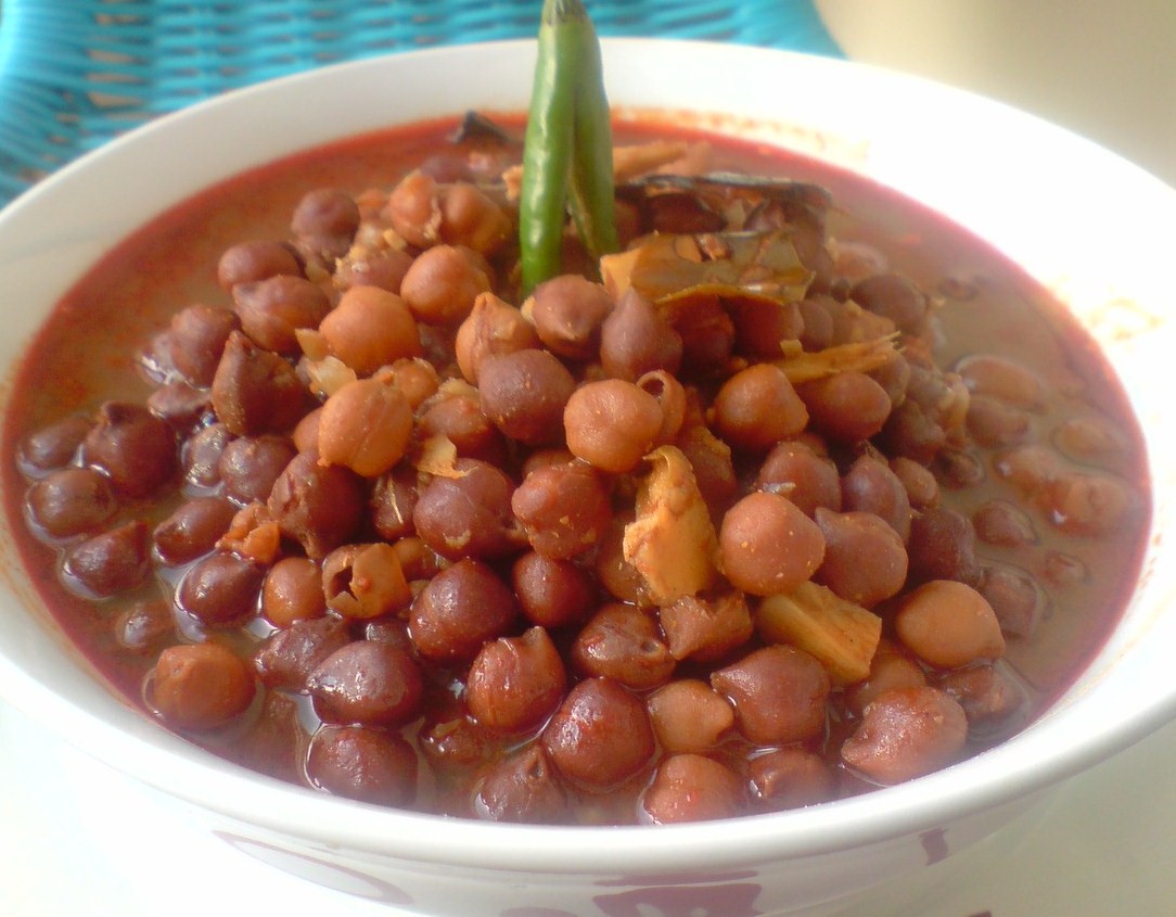 Binys Recipes: A surprise award and Kadala curry