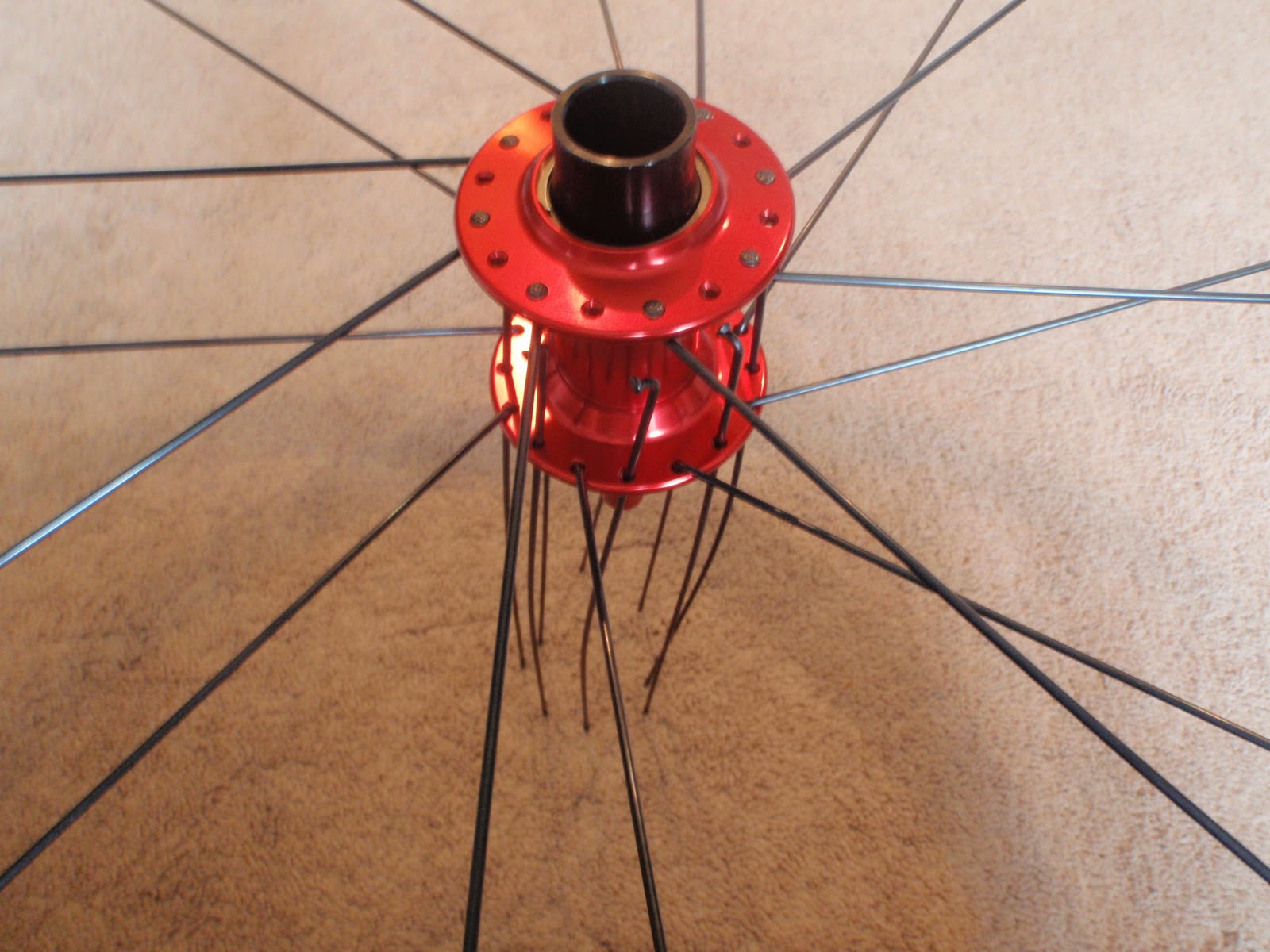 manualmike: How to Build a Bike Wheel - Part Two, or 3-cross Wheel ...