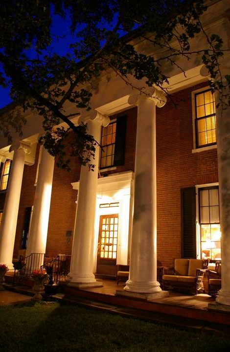 Cooking Tip of the Day: Recipe: The Beaumont Inn’s Bread Pudding with ...