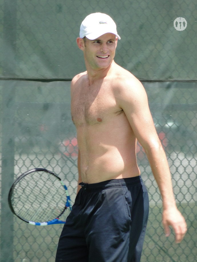 Andy Roddick at Cincinnati Open 2010 - Shirtless Men at groopii