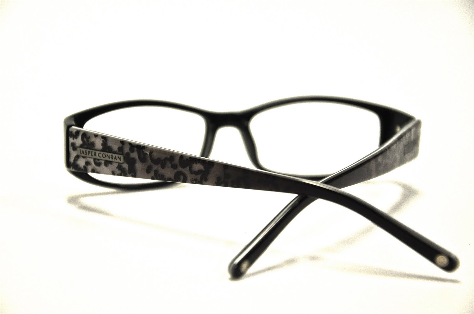 Miss Speculiar: NEW: JASPER CONRAN