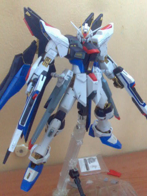 BronyGunpla: Gundam Exia and Strike Freedom Gundam