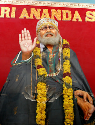 Shirdi Sai Baba Temple Information.: Ananda Sai at Poonthandalam -Chennai