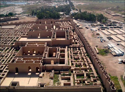 Asirios y Caldeos: Los Caldeos / Palacio de Nabucodonosor, Rey de Babilonia