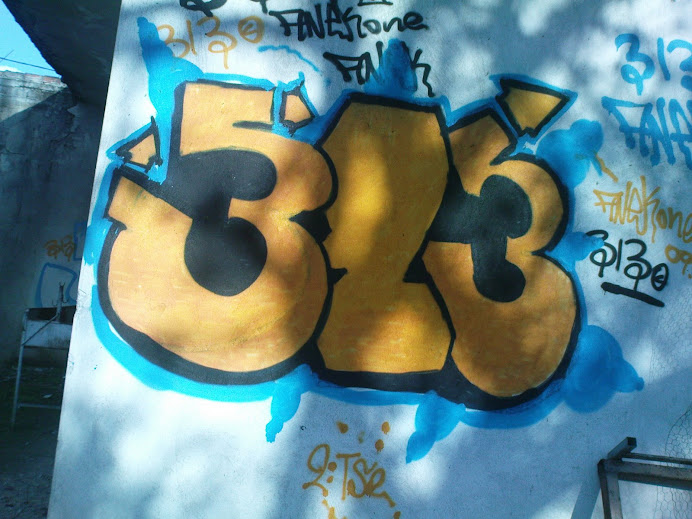 the 313 crew: Gt dikaiwma mas einai na akfrazomaste