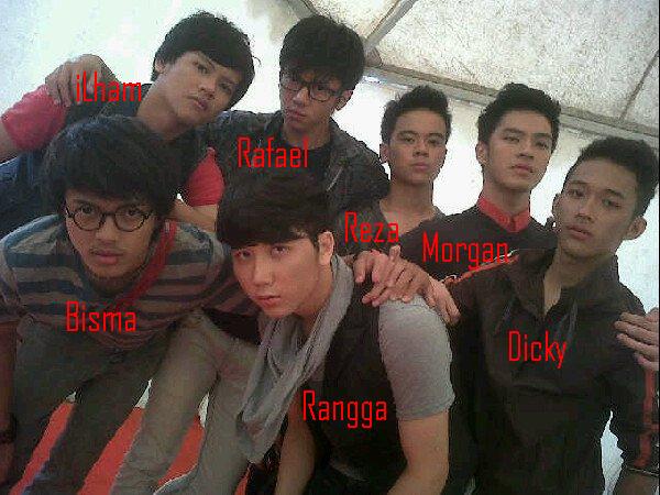 dhemotz world: SM*SH (BOYBAND INDONESIA)
