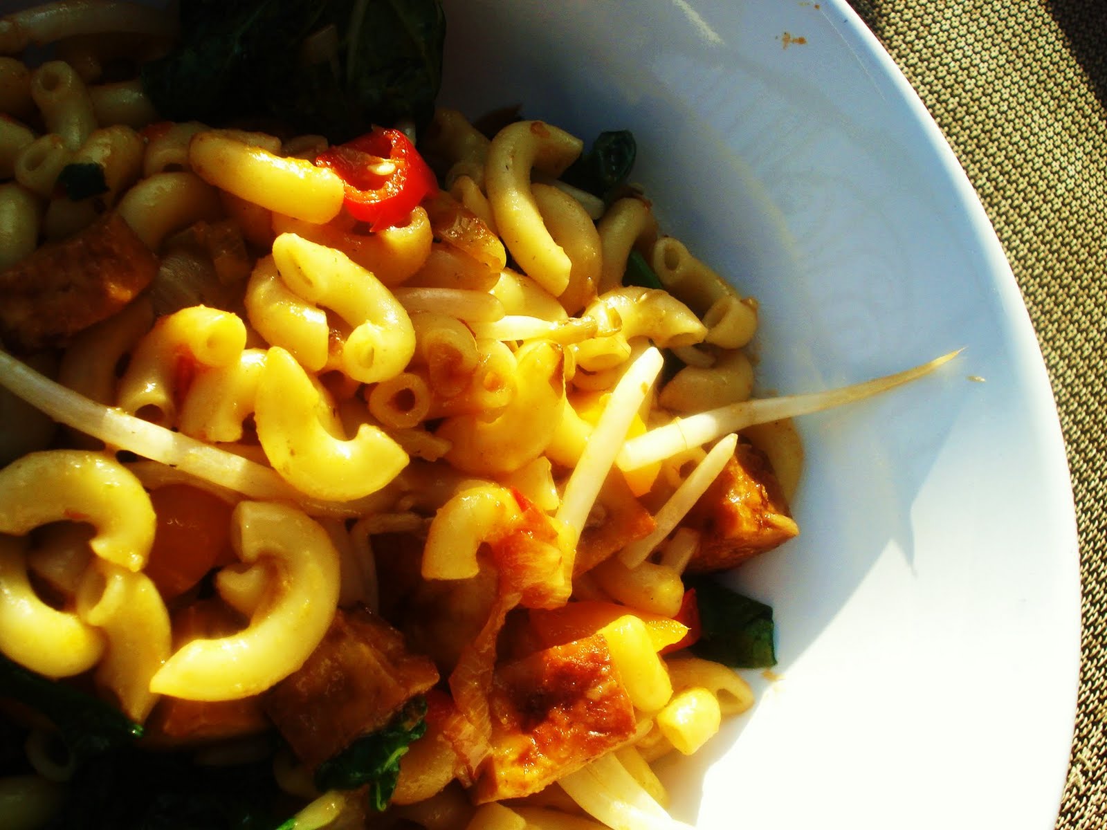 Presque végé: Macaroni chinois au tofu