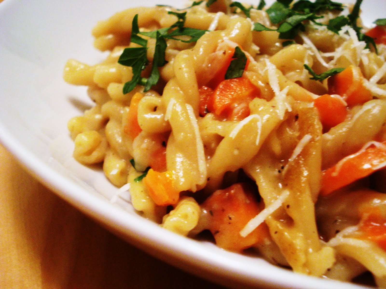 Presque végé: Pâtes aux carottes façon risotto