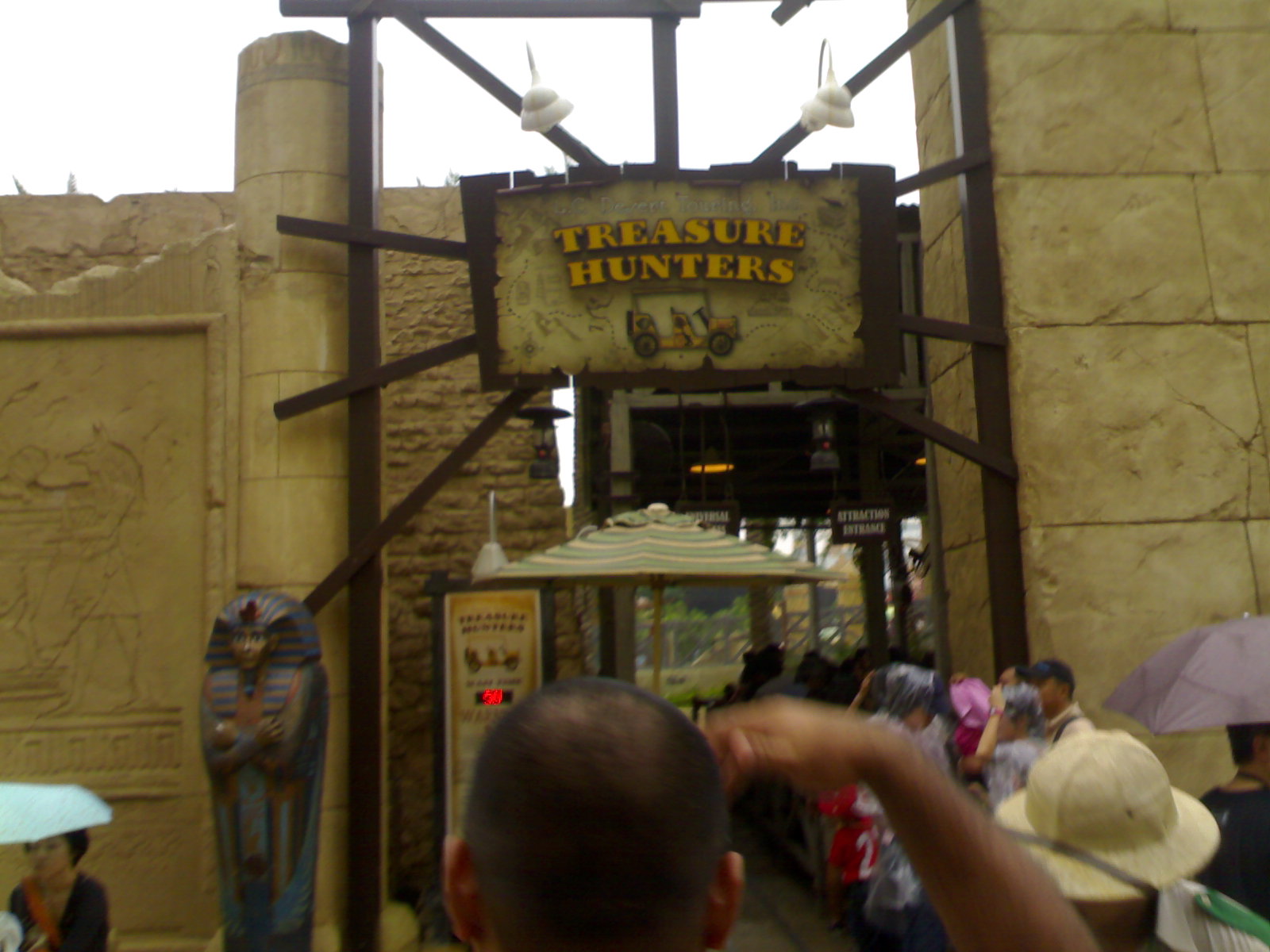 Universal Studio Singapore: Universal Studios The Egypt Treasure Hunters