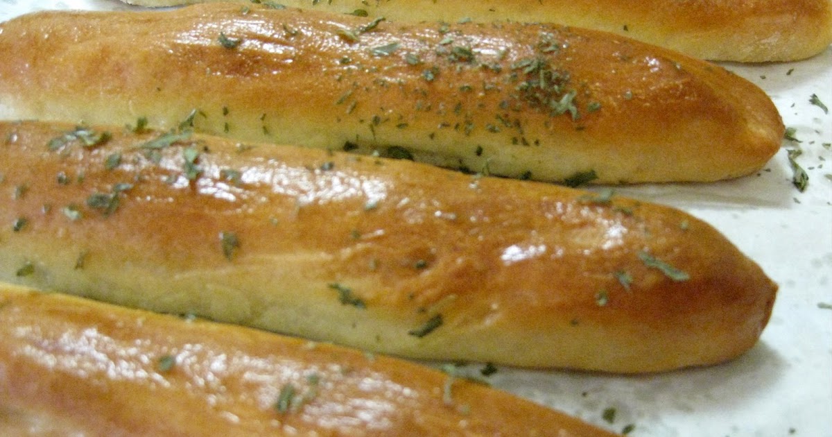 The Merlin Menu: Easy Breadsticks