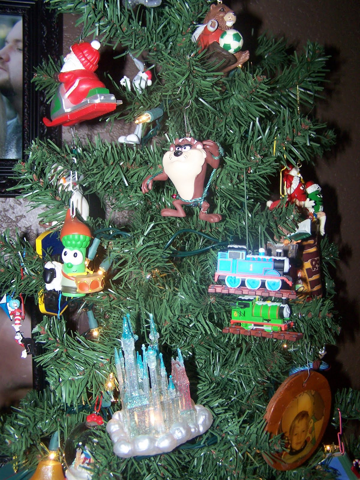 At Home With The Holmes': Hallmark Tree