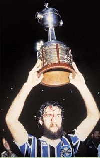 nação gremista: Hugo de leon