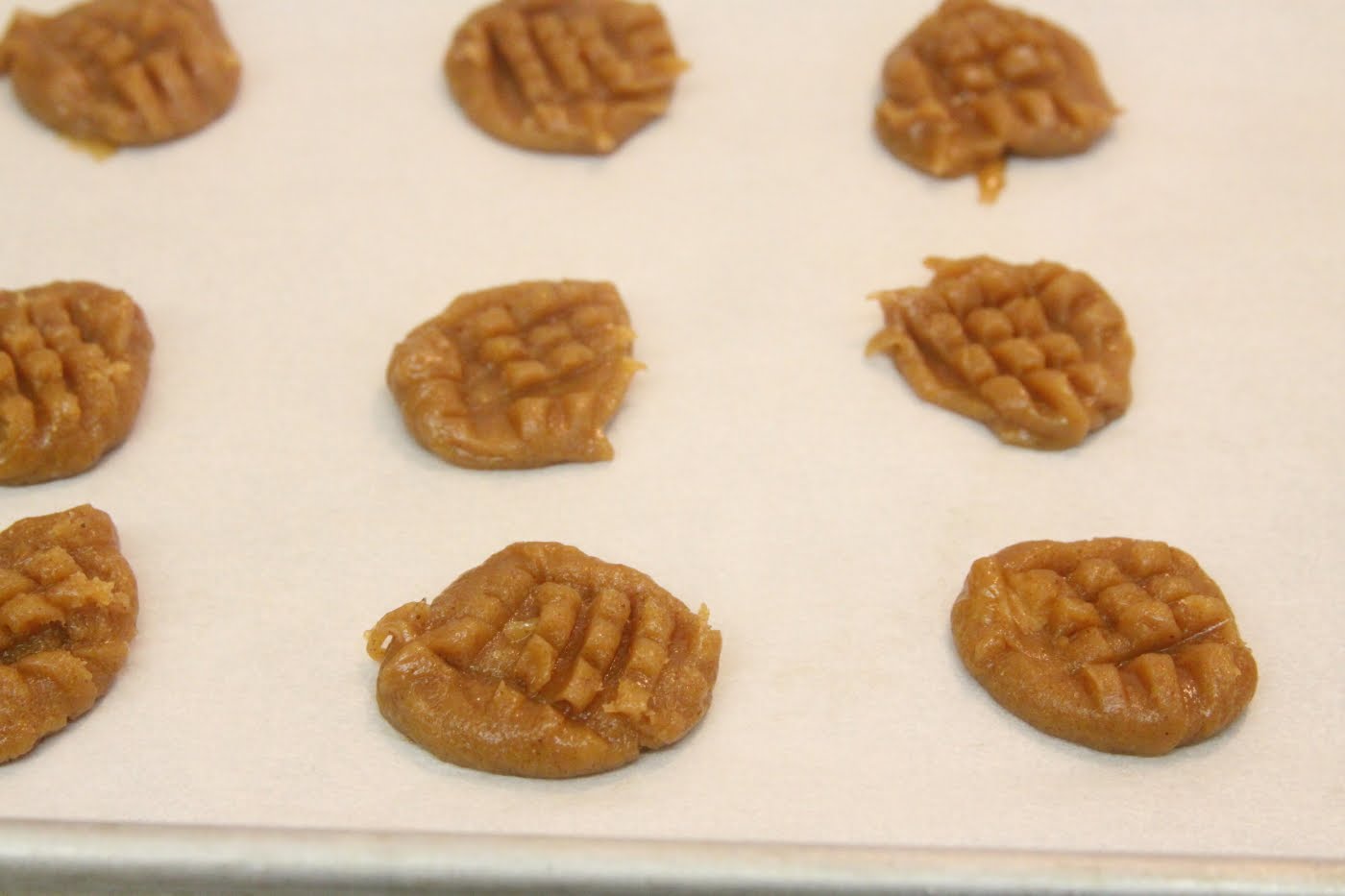 ShowFood Chef: Almond Butter Cookies - Simple Saturday and Gluten Free