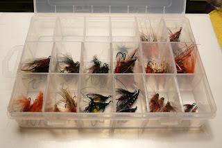 Jockeyn kalakuviot: Simojokisarja valmis ja muutakin perhonsidontaa