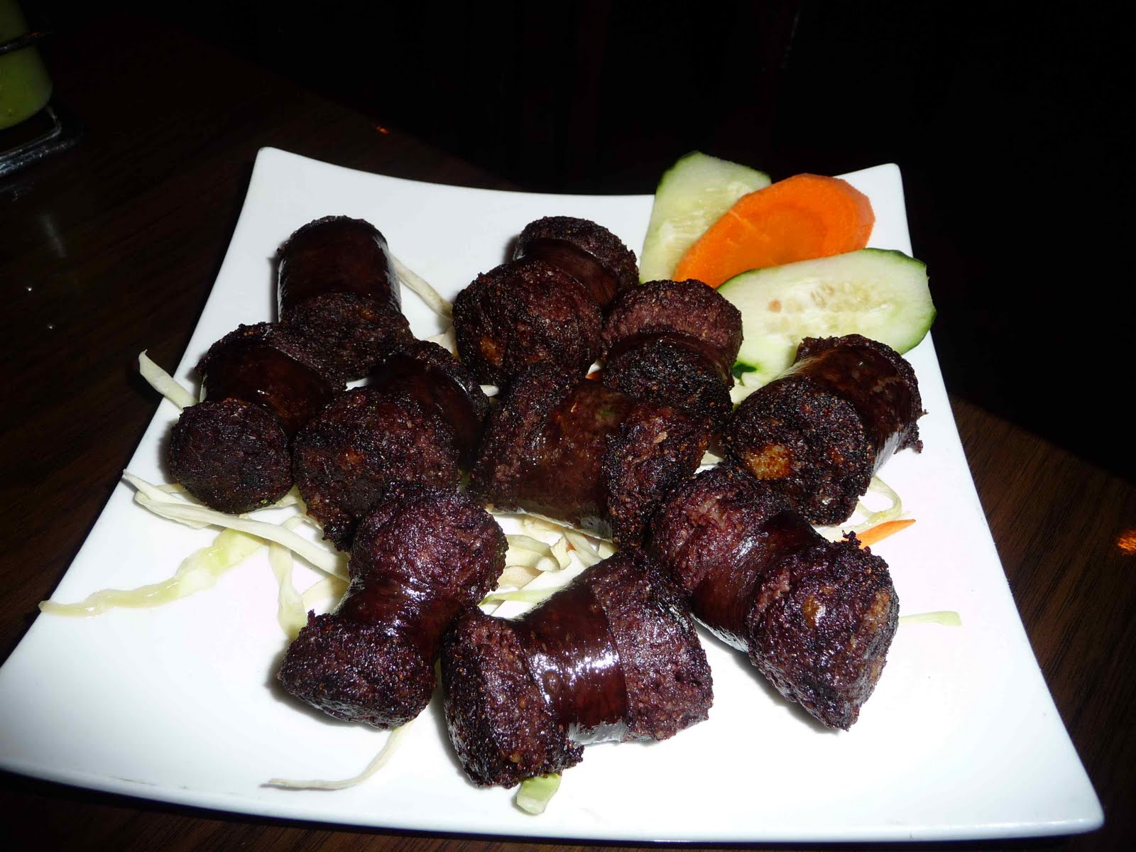 HIMALAYAN YAK - e a t e r y R O W