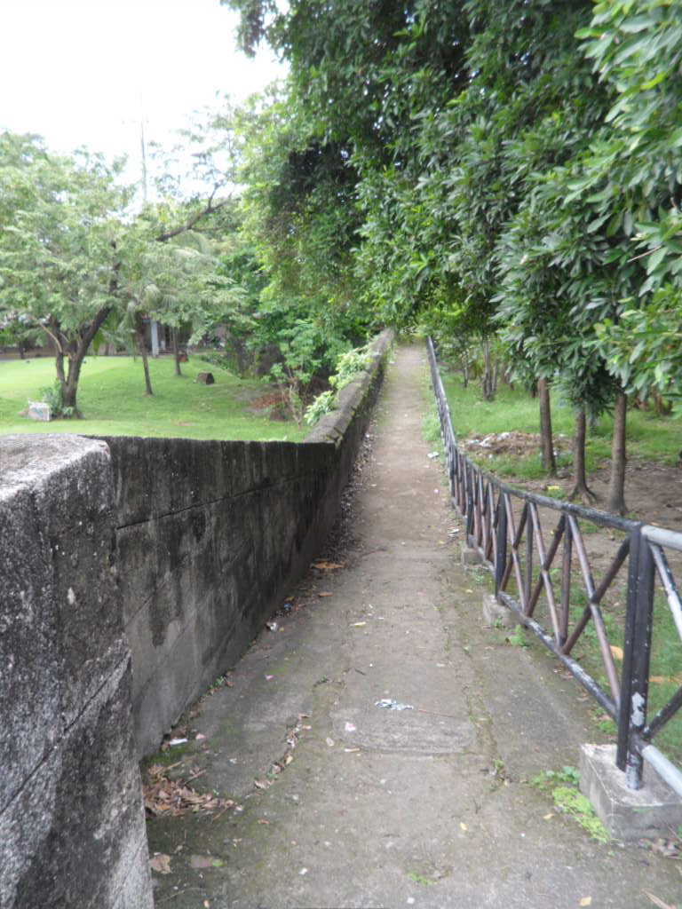 Postigo del Palacio (Intramuros,Manila)