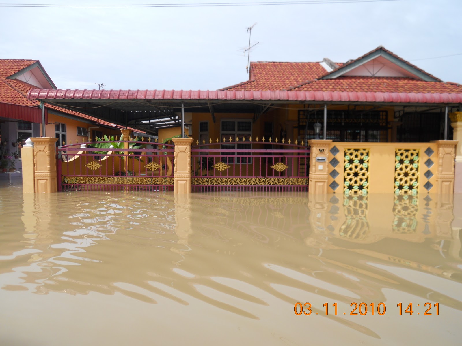 PENOLONG KANAN PENTADBIRAN SK KAYANG