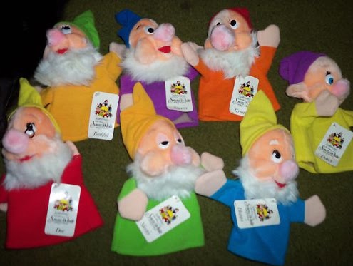 Filmic Light - Snow White Archive: Dwarfs Hand Puppets and Plush Dolls ...