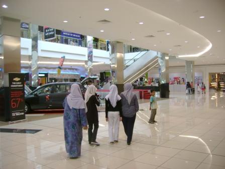 Traveling: 柔佛州:五福城广场(舒特拉)_Sutera Mall