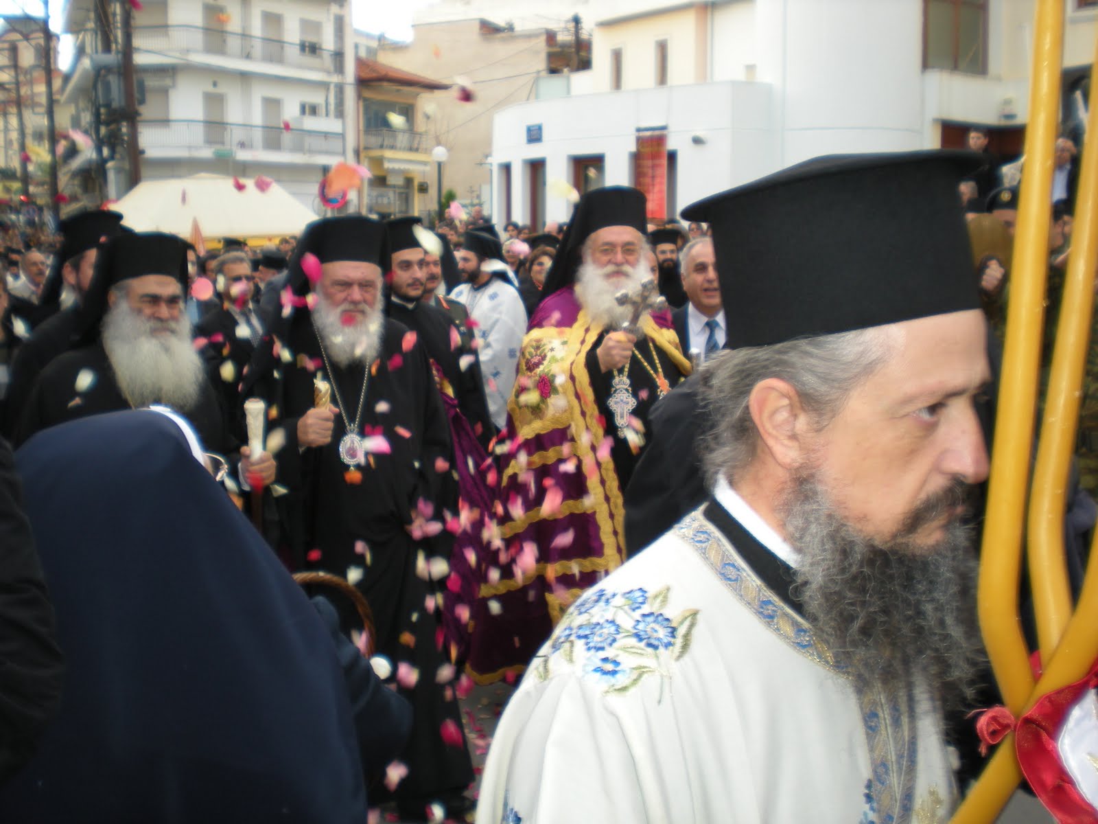 ΛΕΥΤΕΡΙΑ: Η ΕΝΘΡΟΝΙΣΗ ΤΟΥ ΝΕΟΥ ΜΗΤΡΟΠΟΛΙΤΗ ΠΟΛΥΑΝΗΣ ΚΑΙ ΚΙΛΚΙΣΙΟΥ κ.κ ...