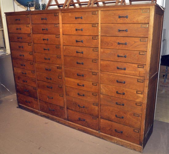 Scout Chicago: Gorgeous Specimen Drawers!