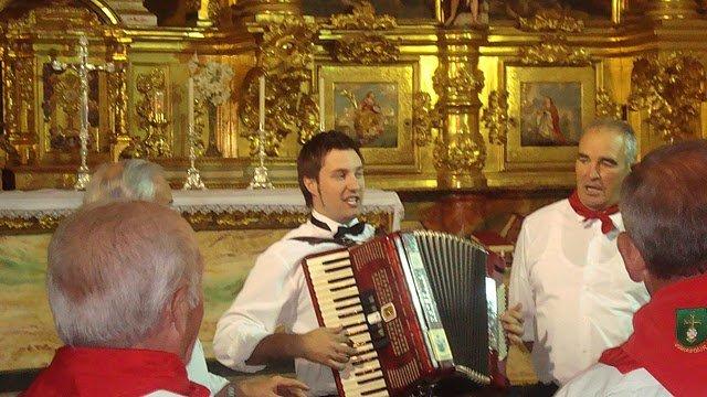 CORO DE BARASOAIN: 2010