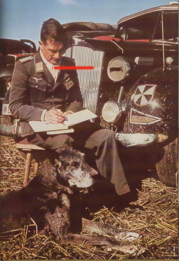 World War II: Oberst Gordon Gollob