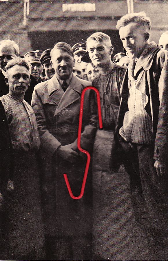 ADOLF HITLER BEST PICTURES: Adolf Hitler Pictures With His Beloved People