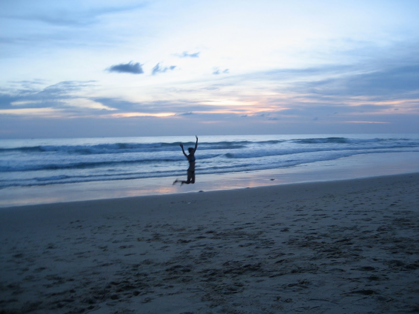 Motorbike letters: Phang Nga/Hat Karon