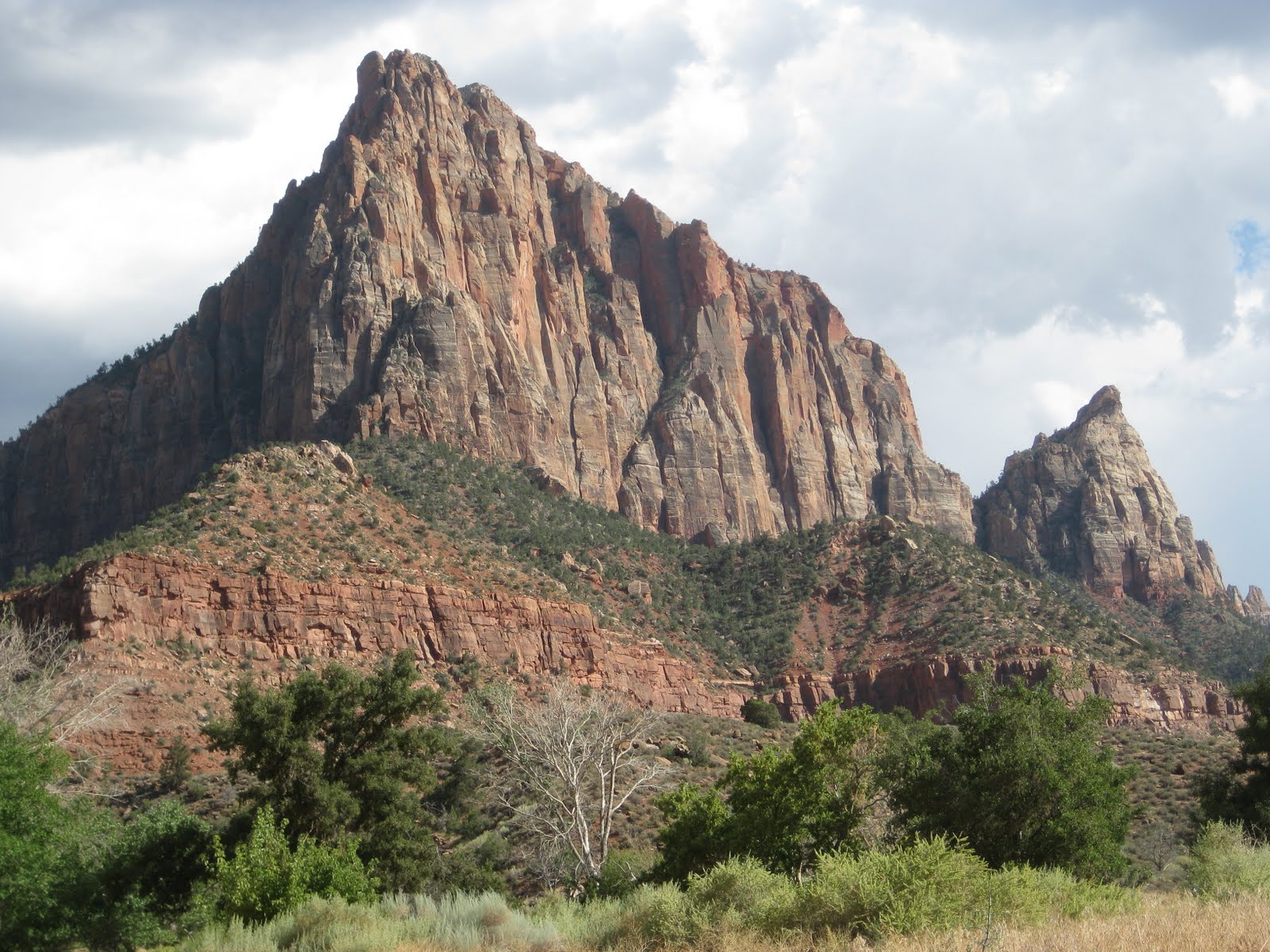 Marathon Pundit: Four Corners Furtherance: The geology of Zion National ...