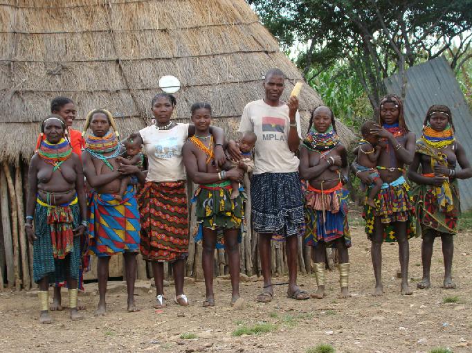 Blog do Tun Tun: A aldeia Mumuila II