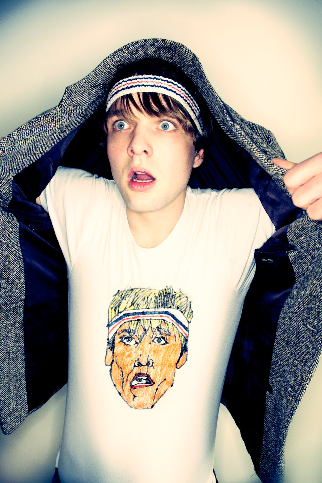 APENCLOSURE: Andy Knowles