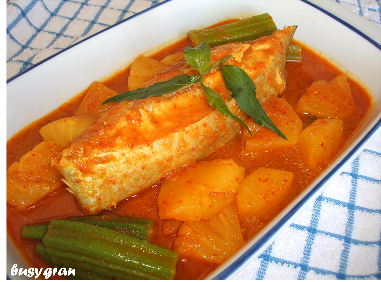 A Busy Gran's Kitchen: Spicy Tamarind Fish (2)