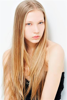 MAJOR MODEL WOMEN: ALEXANDRINA TURCAN