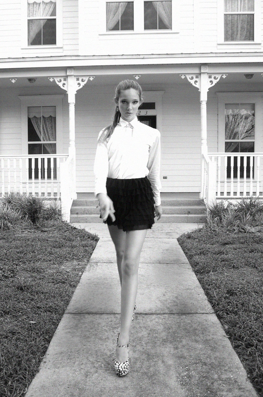 MAJOR MODEL WOMEN: Bewitched by SABRINA