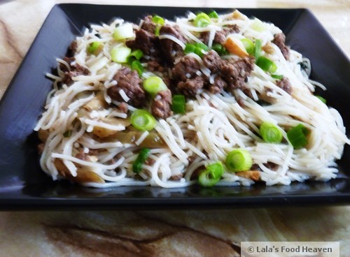 Lala’s Food Heaven: Stir-fried Beef Rice Noodles: