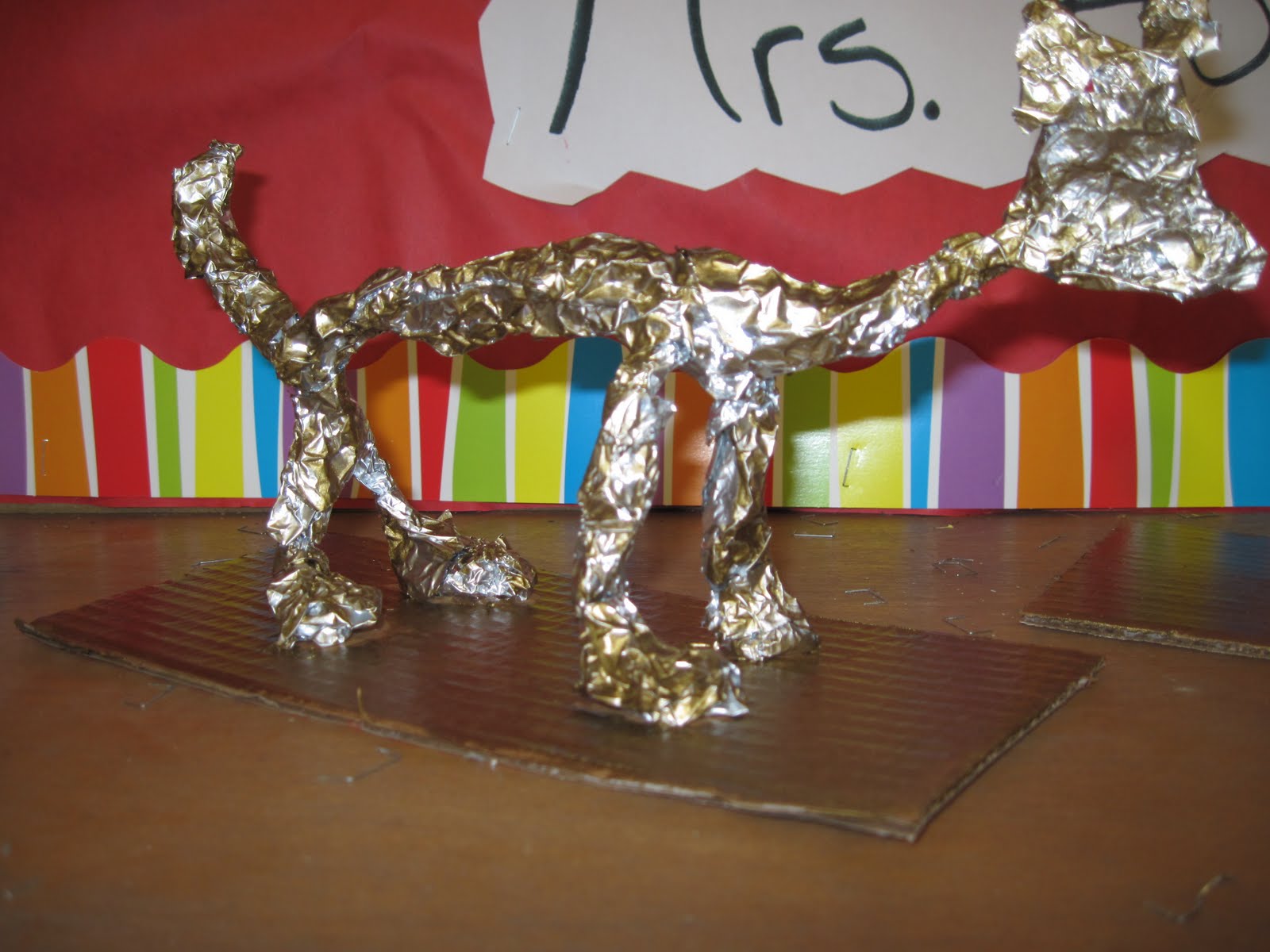 Lines, Dots, and Doodles: Vertebrate sculptures, 5th Grade