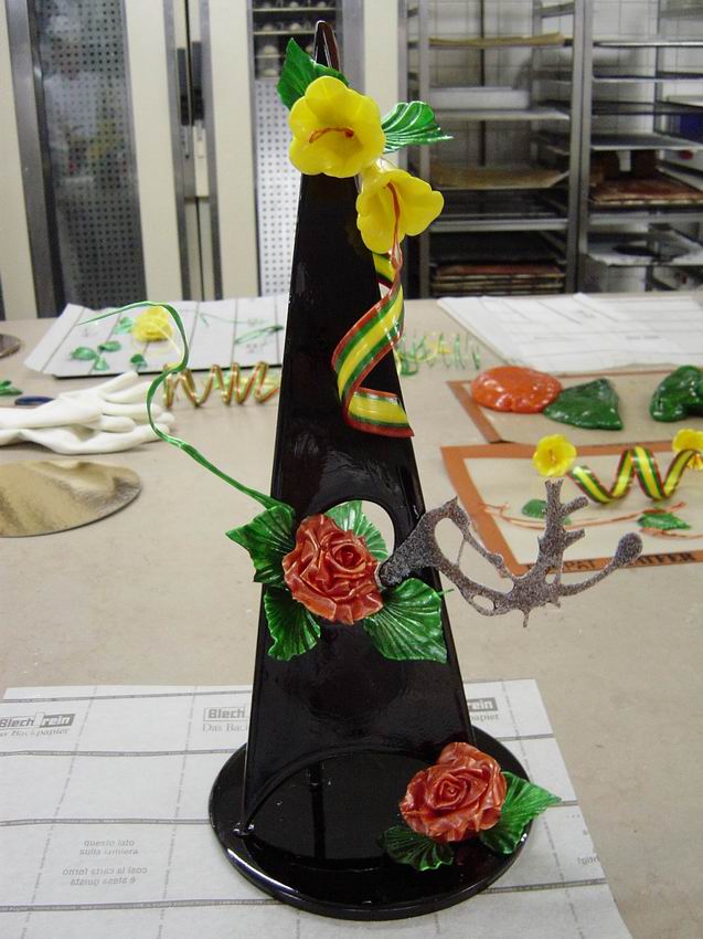 DYNAMIC CULINARY CHEF FACTORY : PASTRY ART (SUGAR WORK)