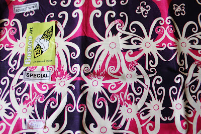 Perfumes and Art: Batik Sarawak Kain Sarong