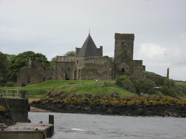 The Lost Fort: Arriving at Inchcolm Abbey