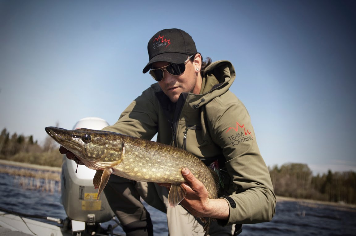 Pike fly-fishing articles: Torrent