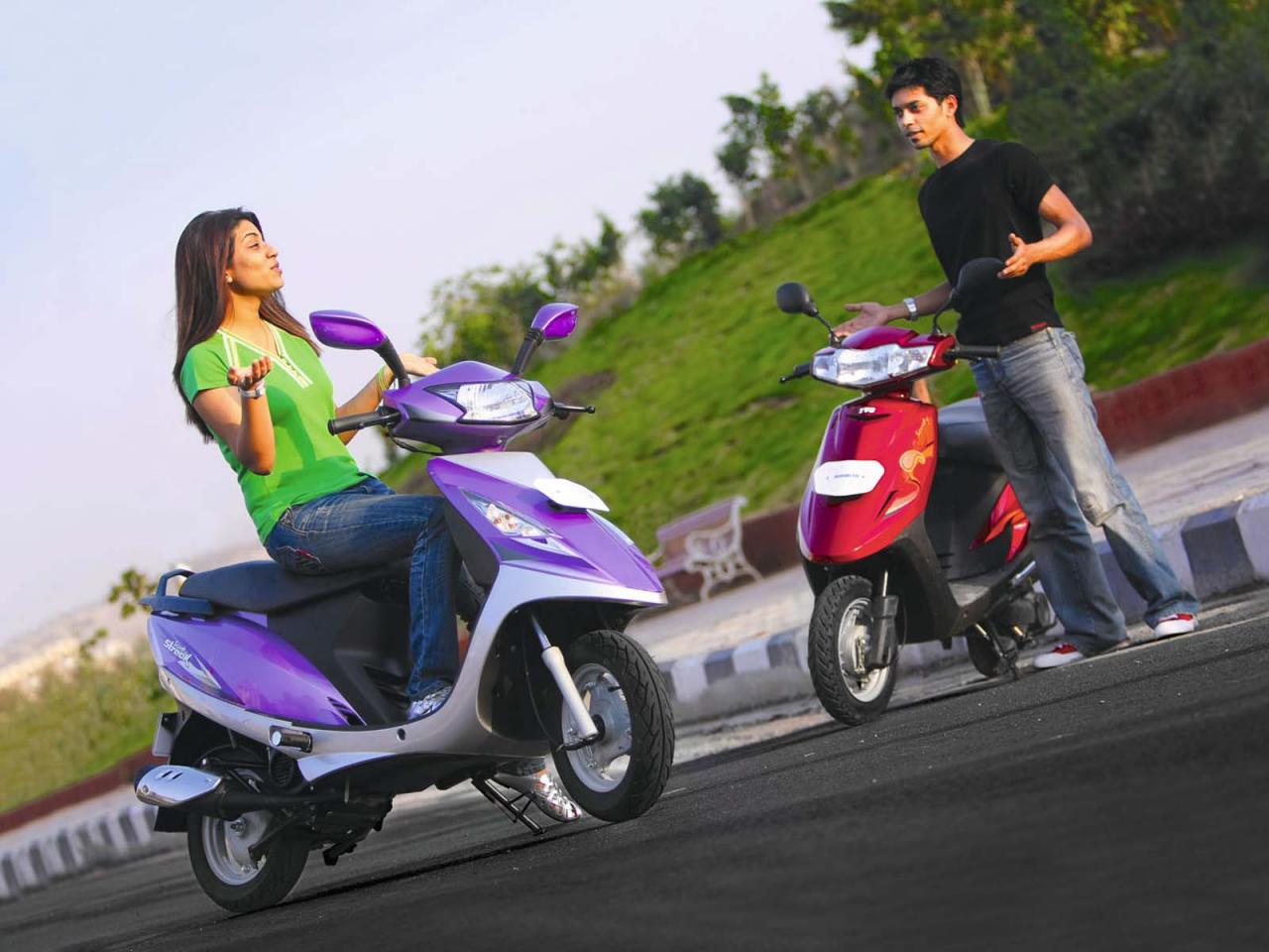 Latest fashion products: BEAUTIFUL SCOOTYS