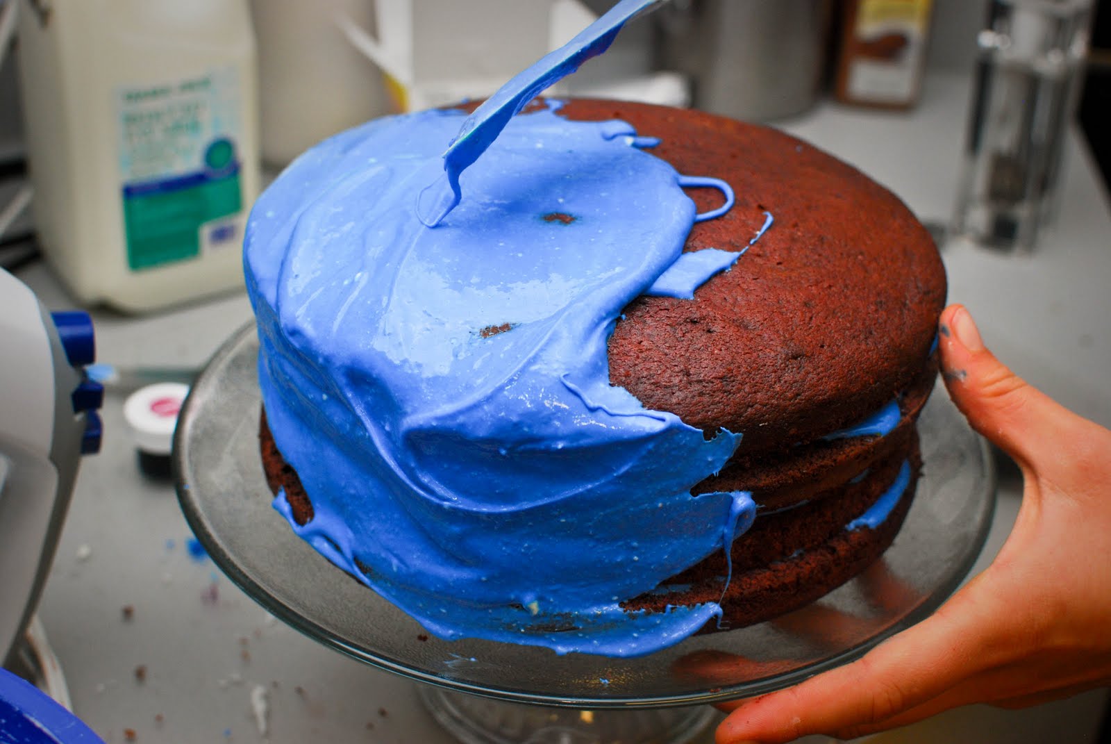 Eat, Run, Read: Cake of the Week: The Blue Cake - oh man.