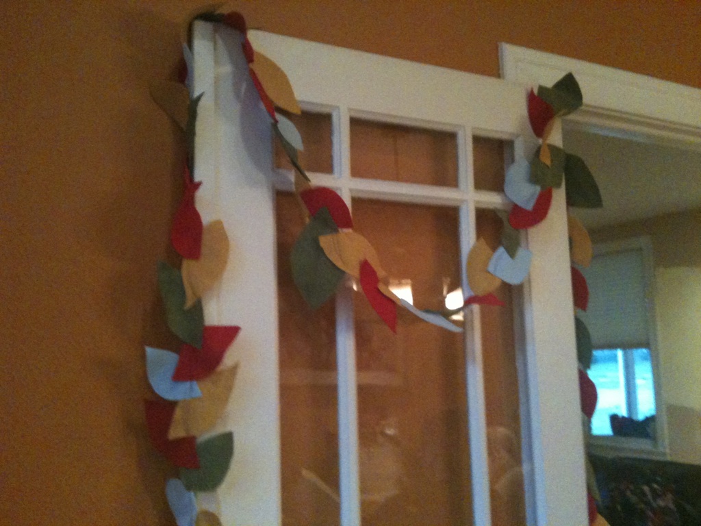 Etsy Dallas: Holiday Garland Tutorial & Giveaway