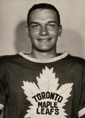 Vintage Leafs: Ken Girard Photograph