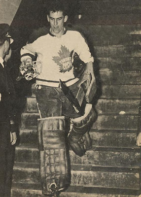 Vintage Leafs: Don Simmons Photograph