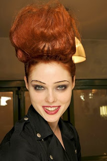 The Beauty of Life: Light Socket Hair: The New Trend Seen On The Fall ...