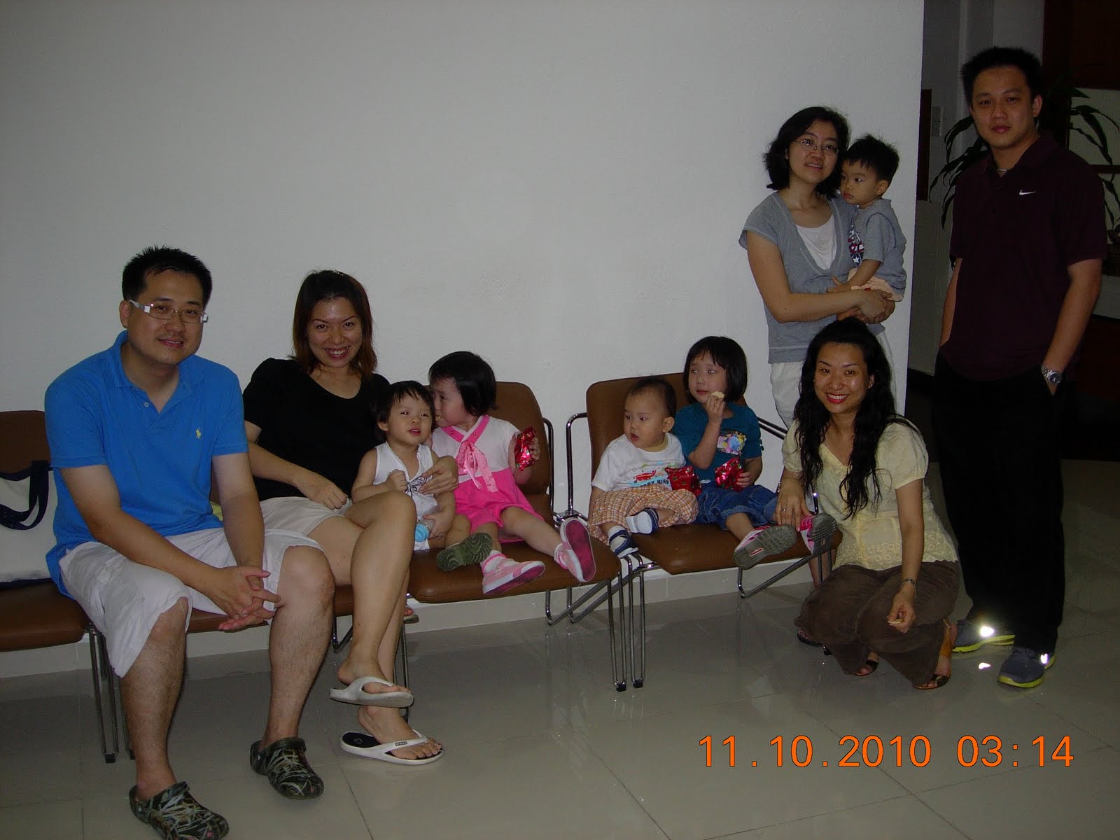 Baby Paradise Penang: Breastfeeding Photo - Just 10 Steps